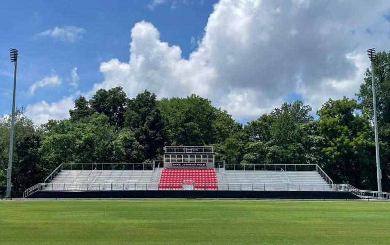 Cheatham high school plans community unveiling for $1M bleachers