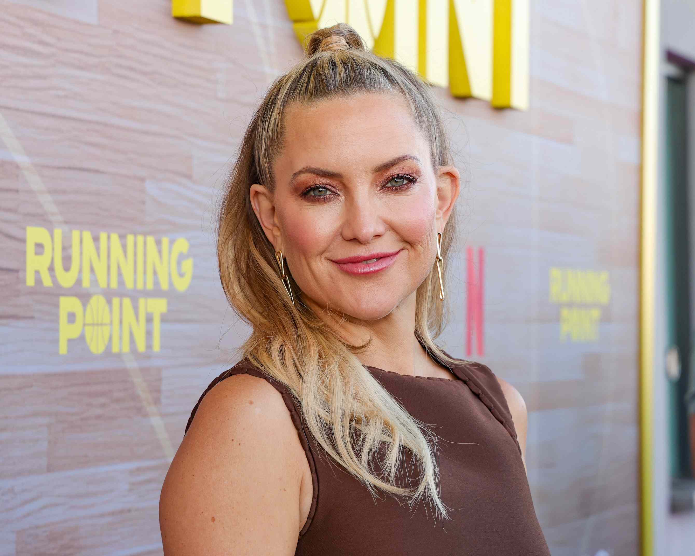 Kate Hudson Ditches Her Signature Hair For Her Shortest Cut in Years
