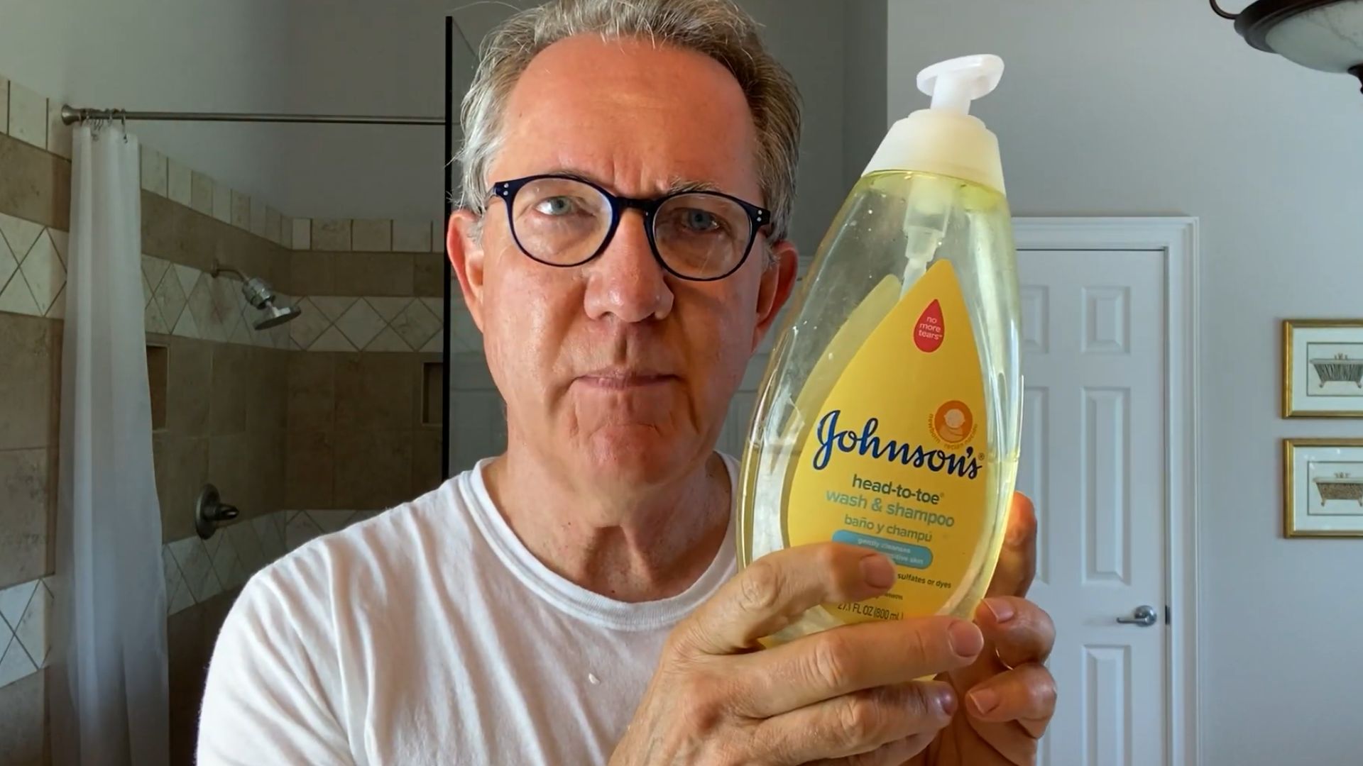 10 Shampoos That Will Destroy Your Hair & 10 That Will Nourish It