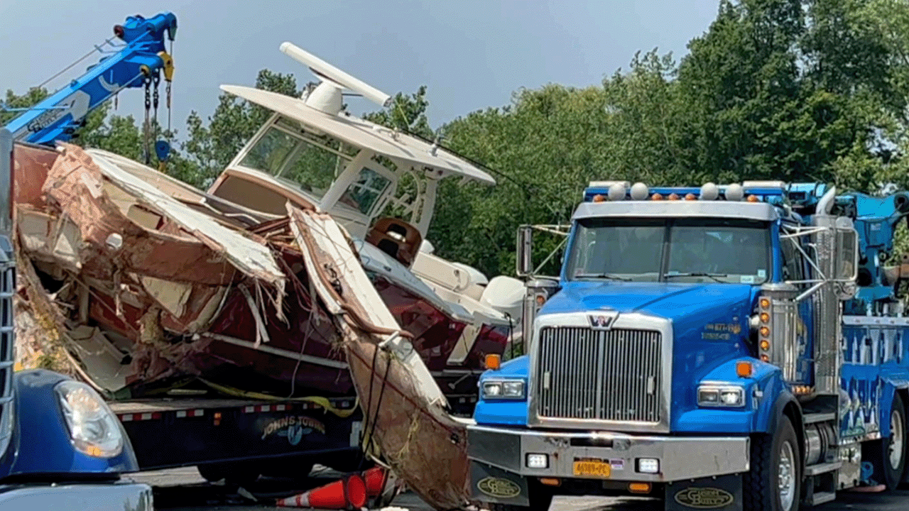 Police identify 2 missing boaters in Niagara River; recovery mission underway