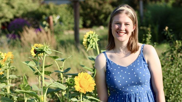 Maggie's Flowers celebrates 15 years of buying Christmas gifts for ...