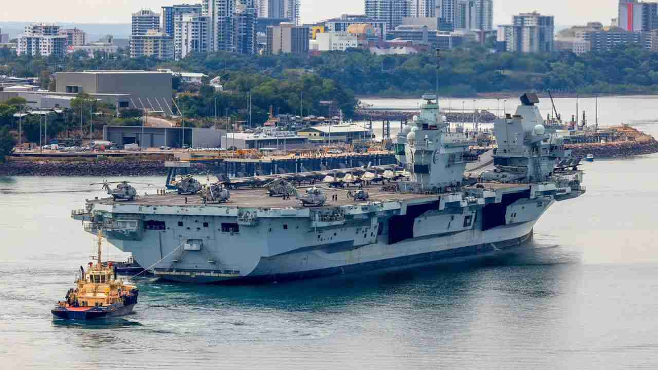 Brits vliegdekschip bezoekt Australië voor het eerst in bijna drie decennia