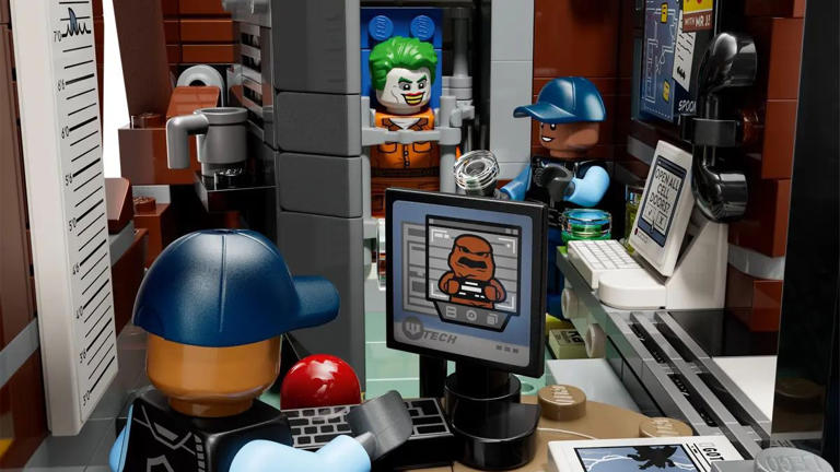 Lego Batman is returning to Arkham Asylum in a new set