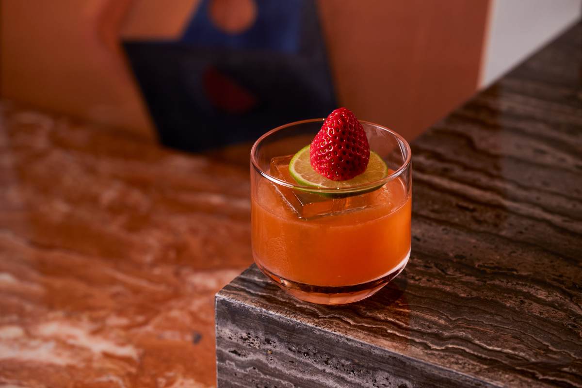 Dry wave cocktail studio