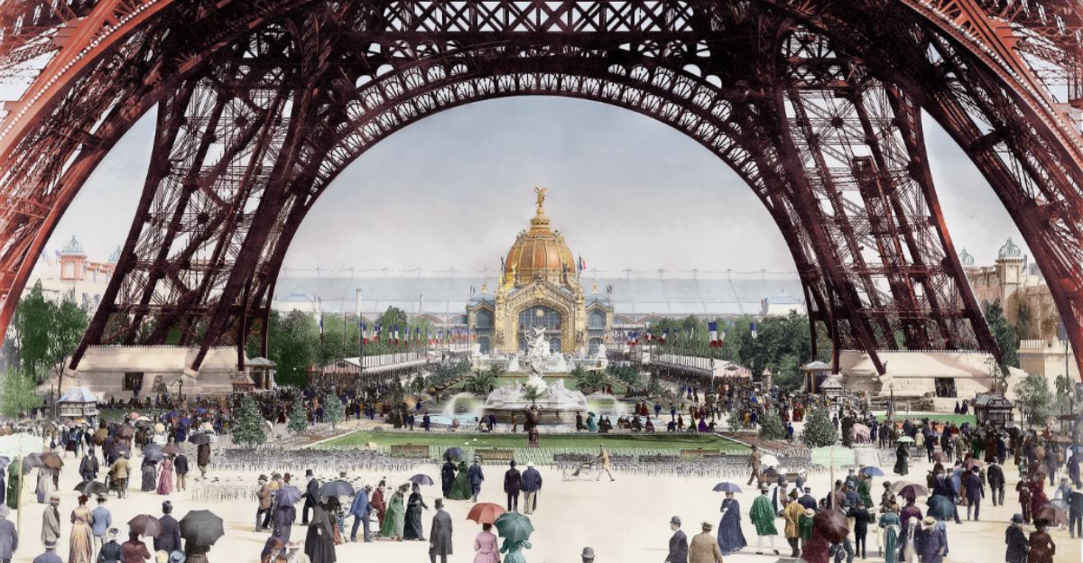 20 Colorized Vintage Photos That Perfectly Capture 1889