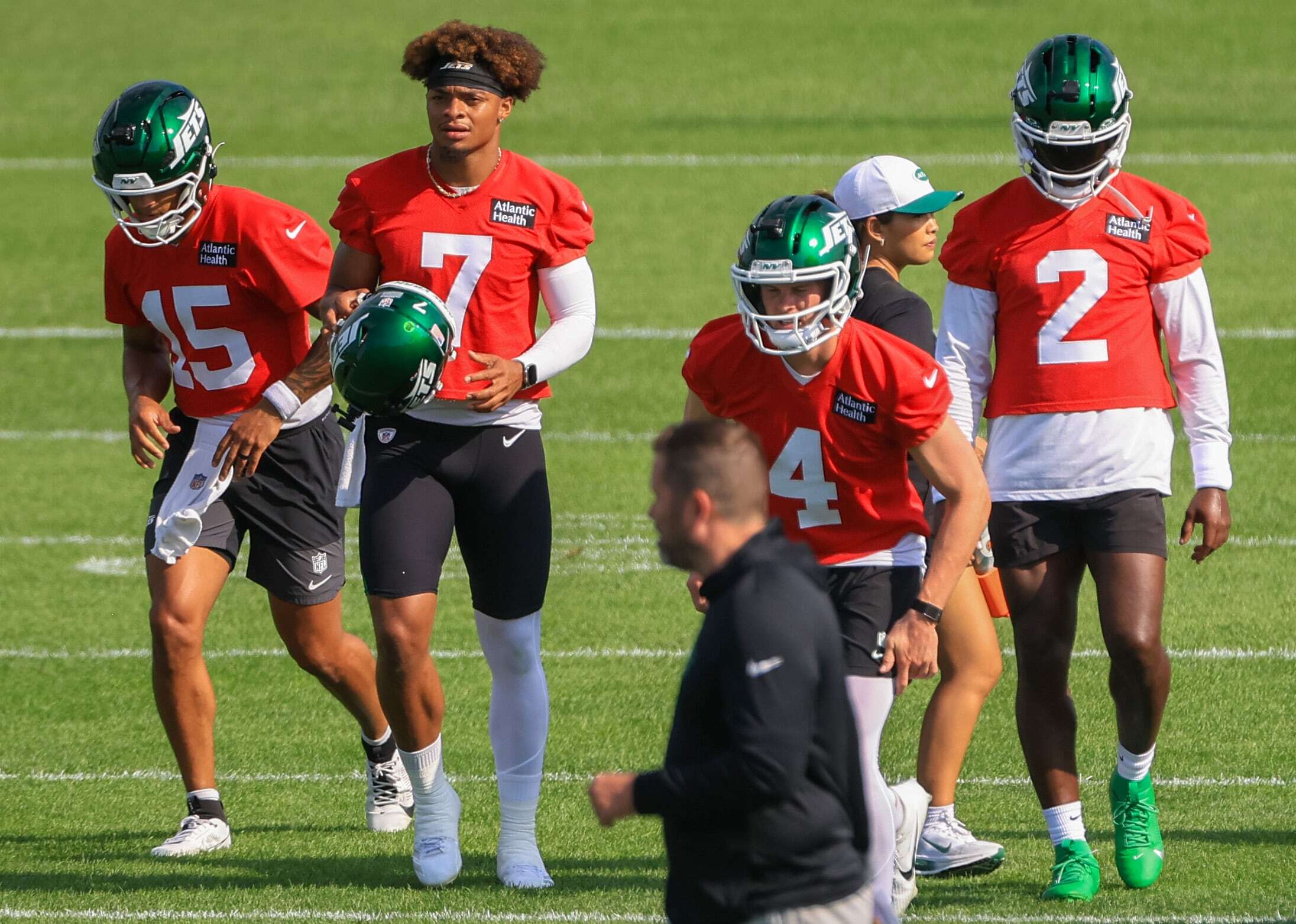Jets’ Justin Fields injury update: Is it serious? Here’s everything we know