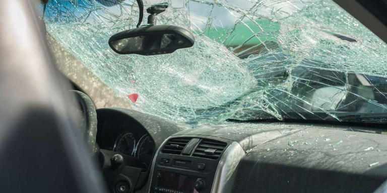 Fatal head-on crash closes Route 9W in Esopus