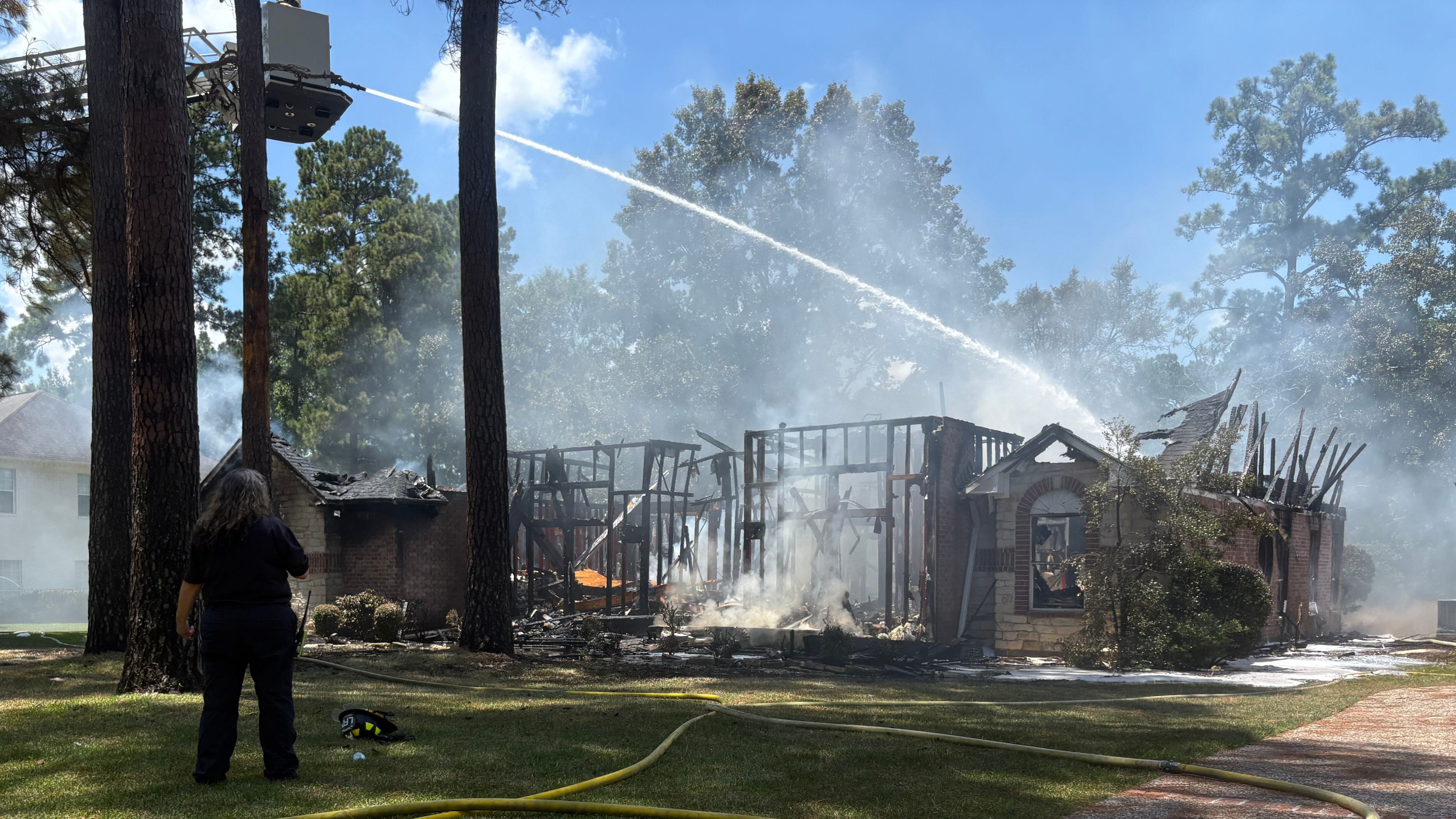Fire destroys house in Lufkin’s Crown Colony, kills 1 pet