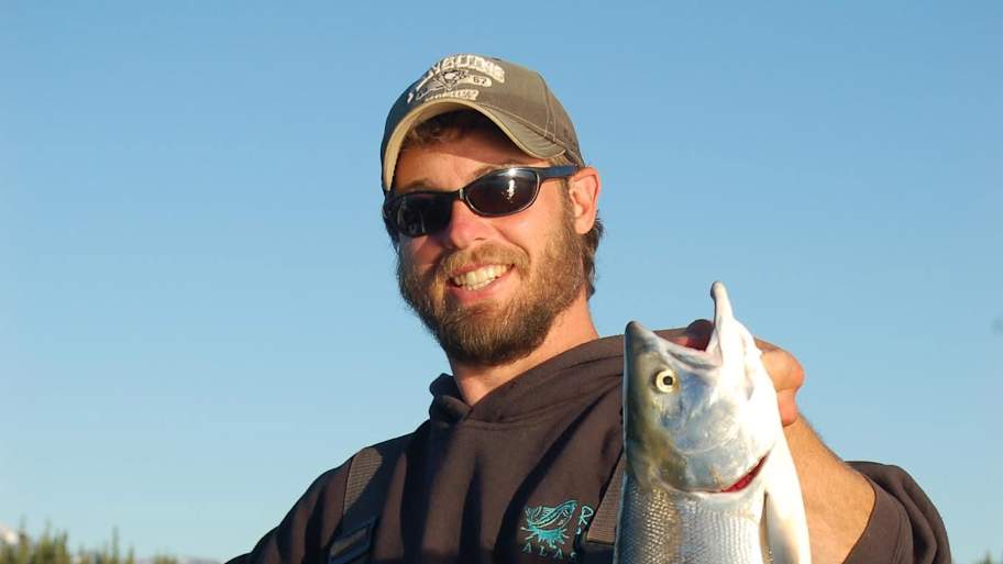 Ultimate Guide to Fishing Alaska’s Kenai River for Salmon and Trout