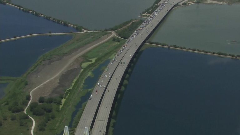 Deadly accident reported on Baytown's Fred Hartman Bridge
