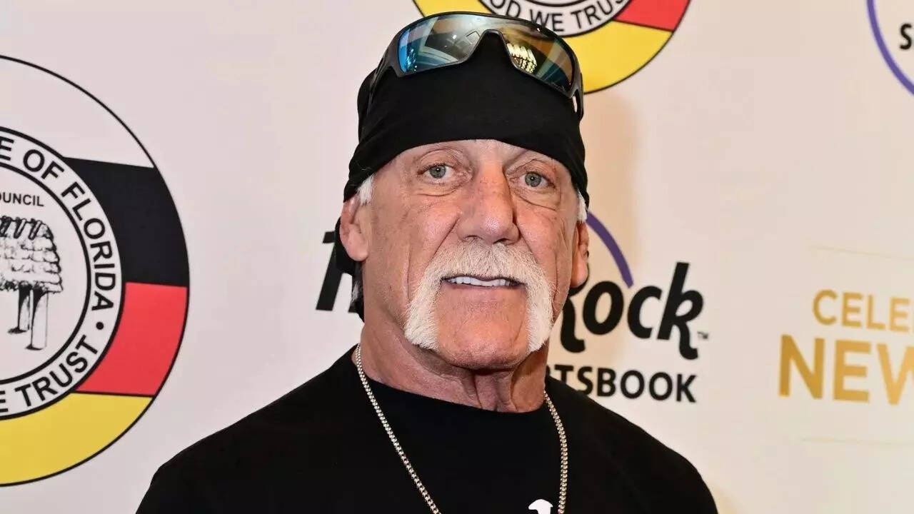 WWE icon Hulk Hogan passes away at 71, triggering heartfelt tributes ...