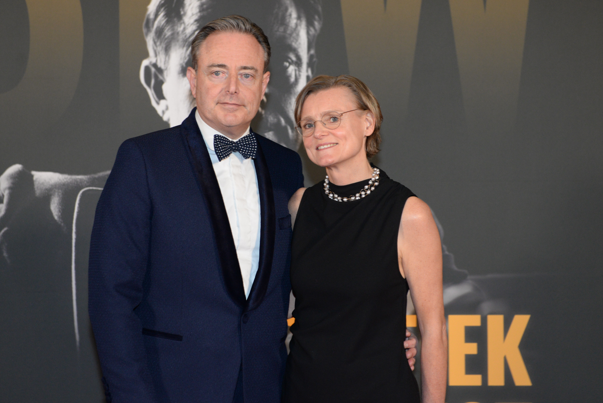 Echtgenote Bart De Wever: "Zij verdienen daar toch goed geld mee?"