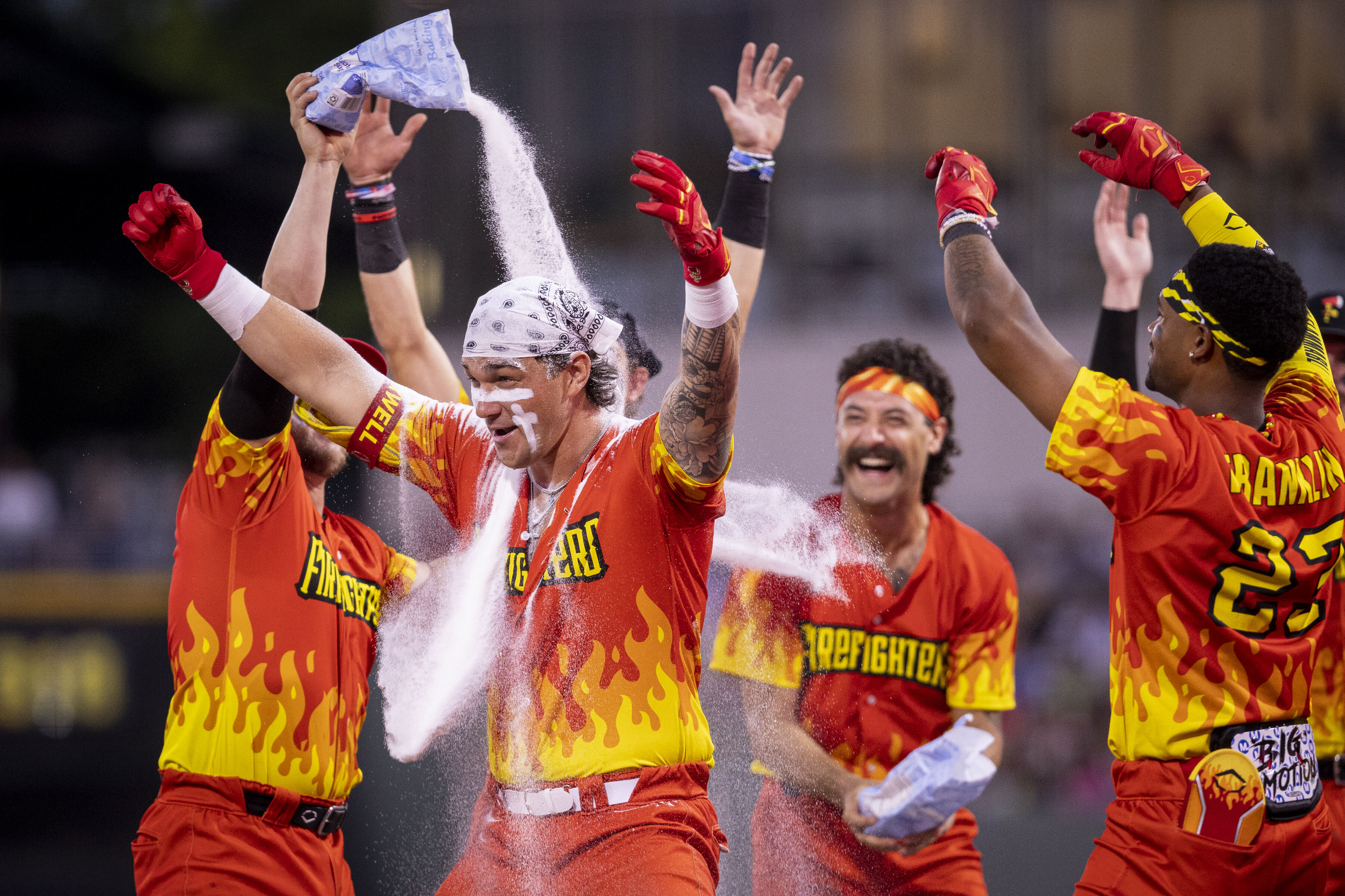 Photos: Sold-out Harbor Park welcomes Banana Ball World Tour