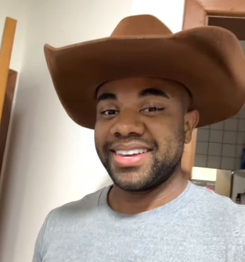 Davi Brito brinca com participação em “A Fazenda 17” e site confirma