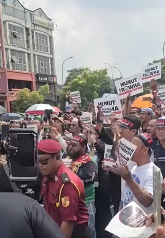 'Turun Anwar' rally picks up steam as organisers brace for biggest anti ...