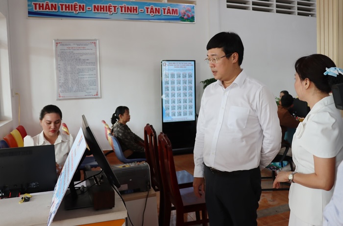 Đồng Tháp phục vụ tốt nhất cho người dân đến làm thủ tục hành chính