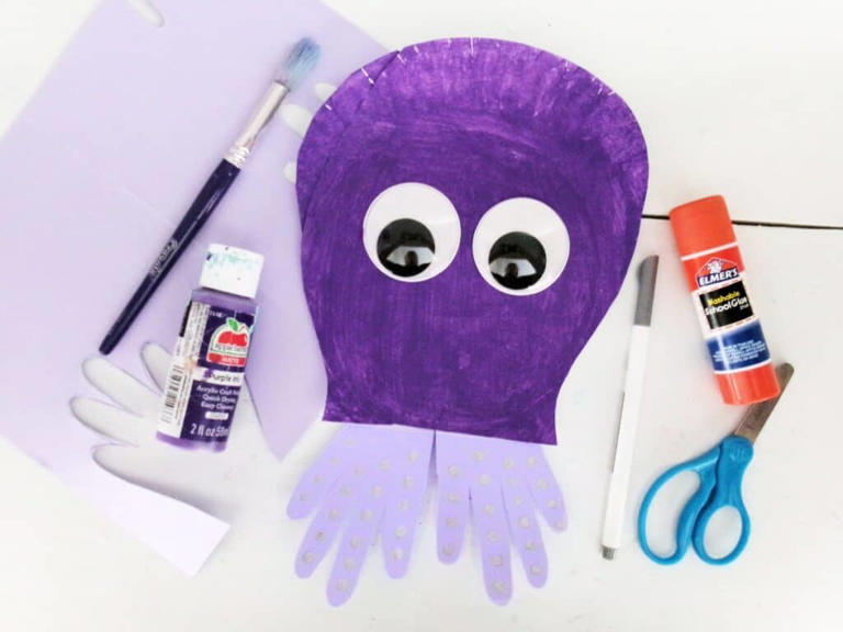 Easy Handprint Paper Plate Squid Craft for Toddlers and Preschoolers