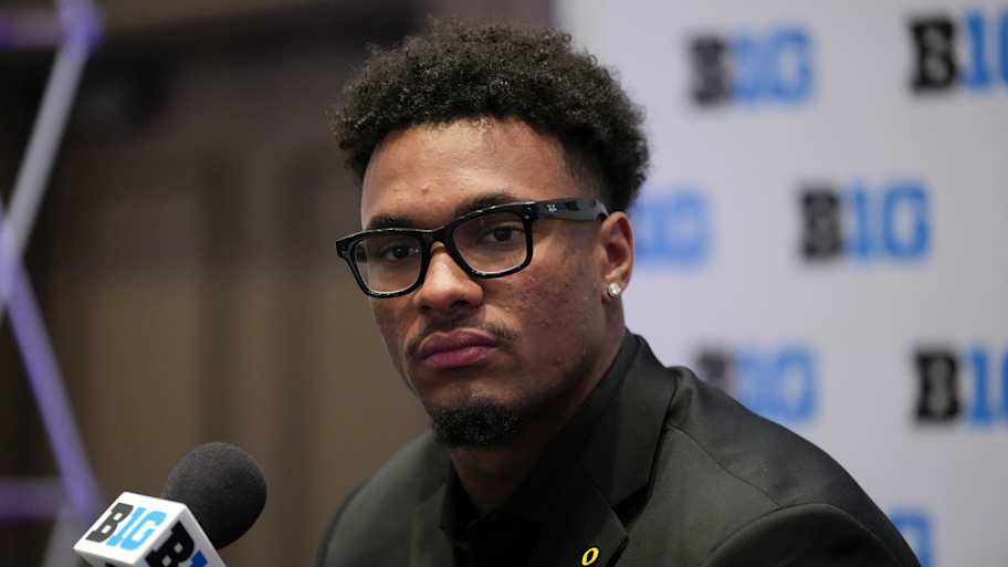 Oregon Ducks Tight End Kenyon Sadiq Silences Big Ten Doubters About ...