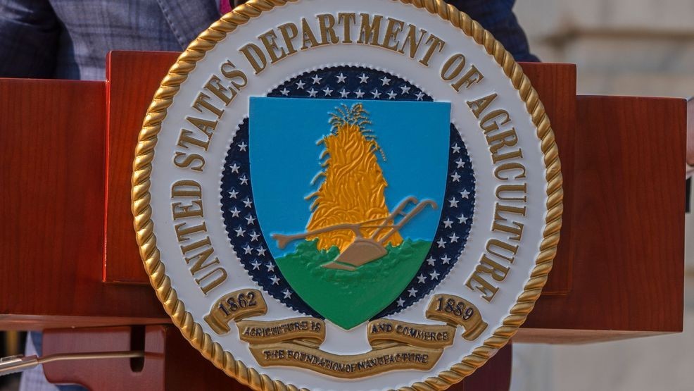 Trump's USDA to scatter half its DC staff to field offices. Critics see ...