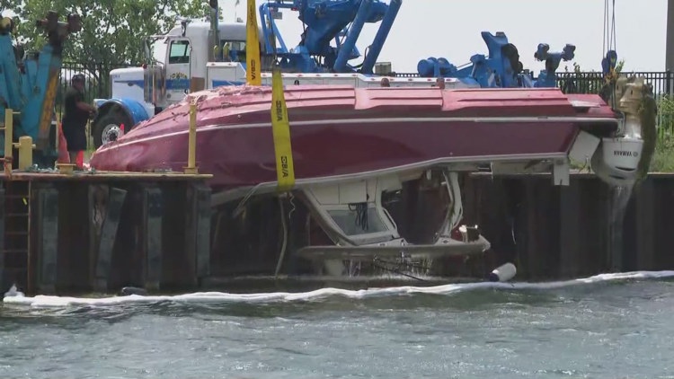 Police identify missing boaters after crash on Niagara River