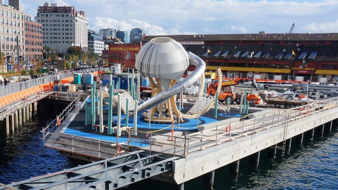 Seattle's Pier 58 returns with jellyfish-themed playground
