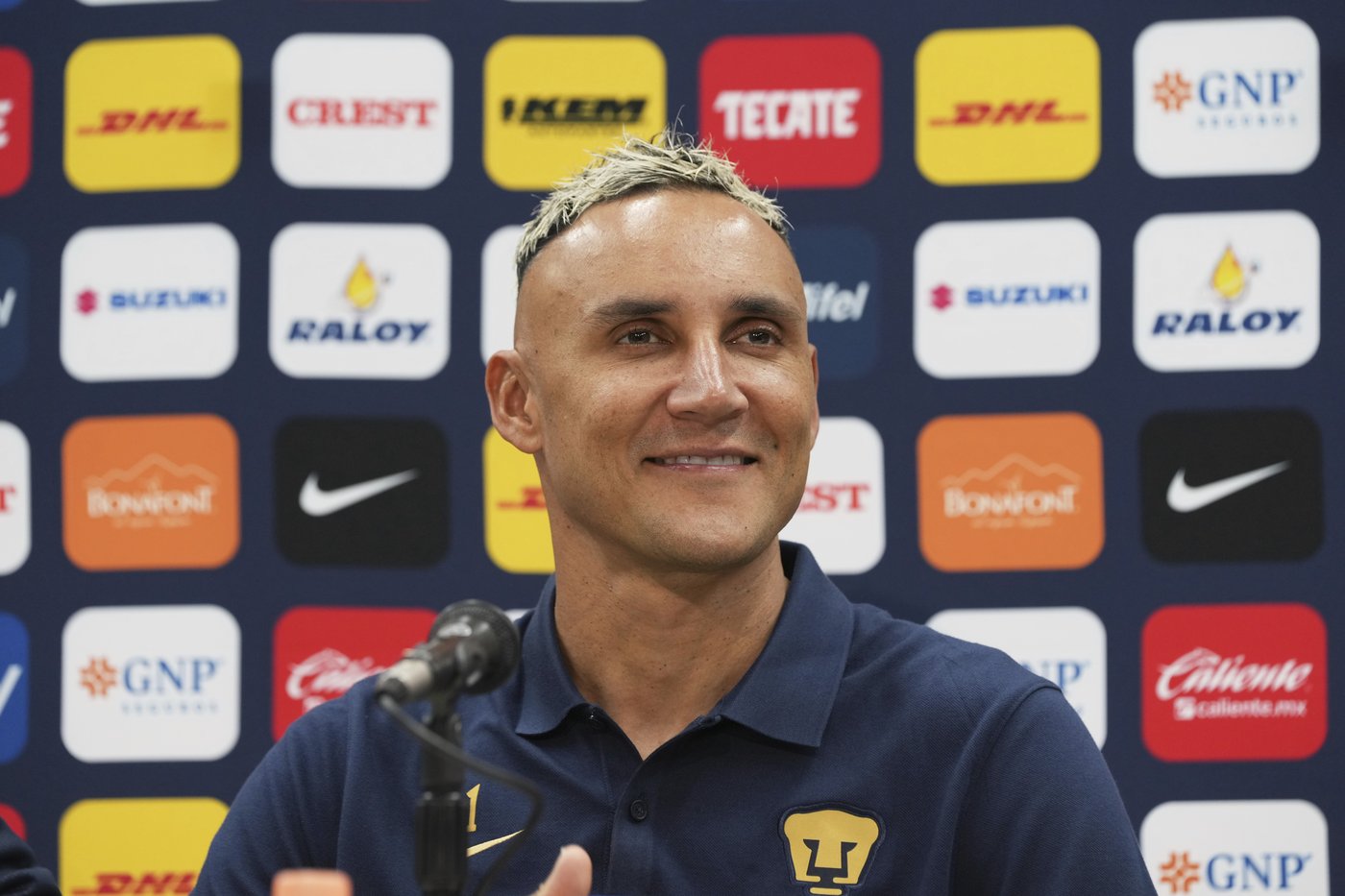 Costa Rica goalkeeper Keylor Navas joins Pumas in Mexico after some ...