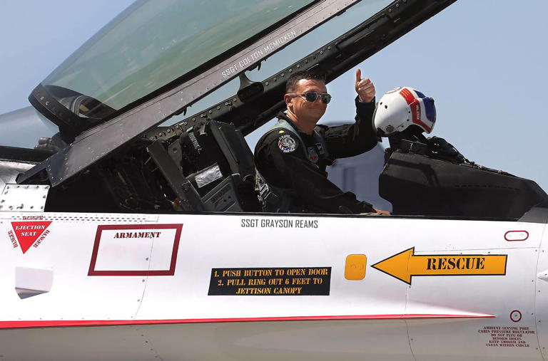 High-speed F-16 Viper jets to thrill 2025 Water Follies air show crowds