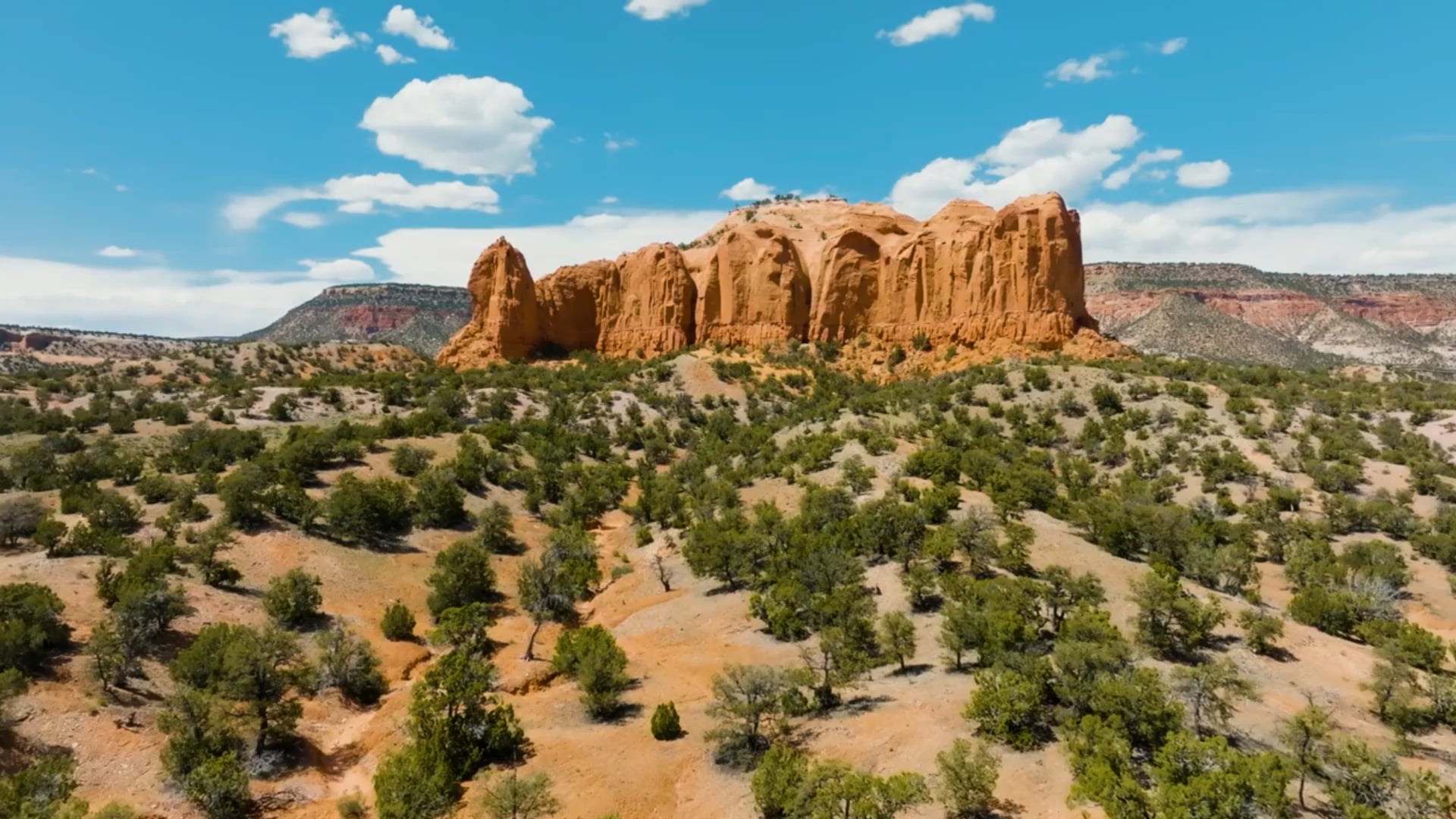 Le meraviglie del New Mexico: Red Rocks e Pueblos visti da un drone