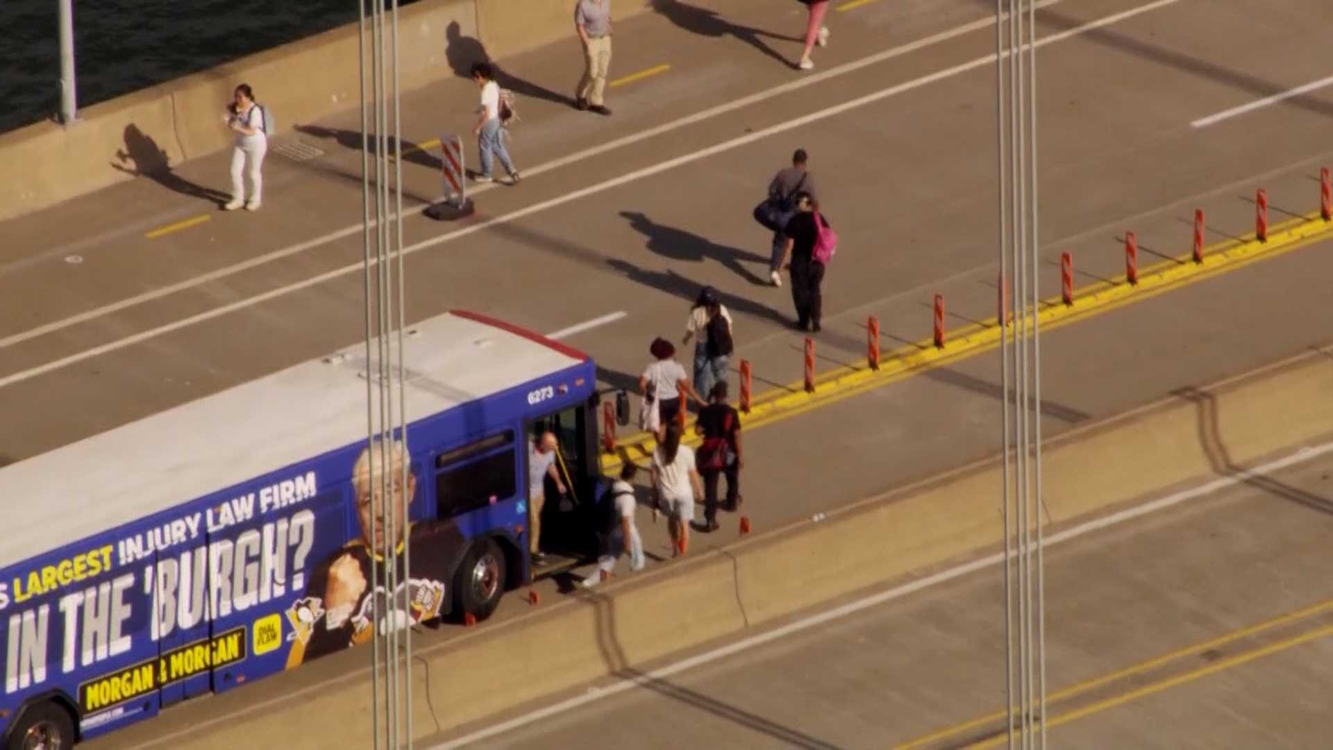 Video shows PRT passengers in Pittsburgh walking off bus, onto ...