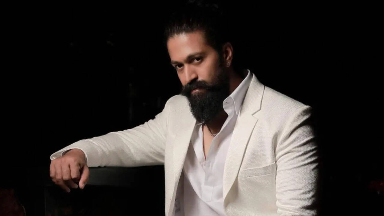 Yash's Toxic Shoot Begins in Mumbai, Action Sequences To Be ‘Raw And ...
