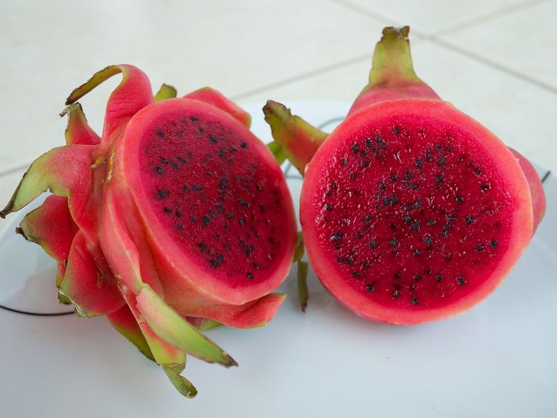 The 4 Main Types Of Dragon Fruit And Their Unique Benefits