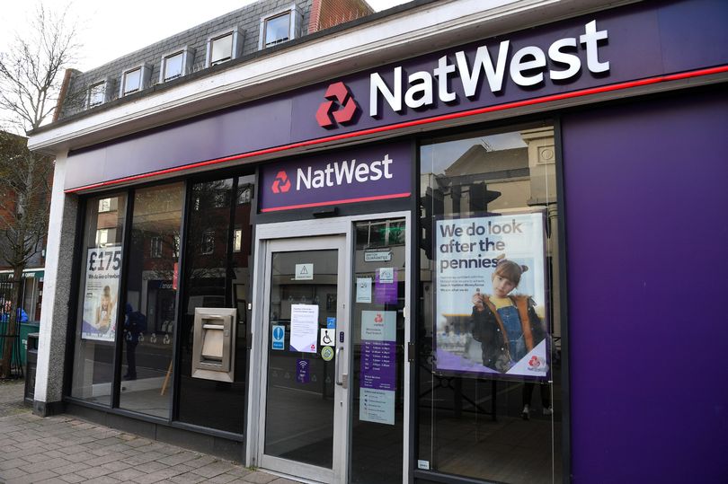 NatWest banking app down in major outage as customers 'unable to access ...