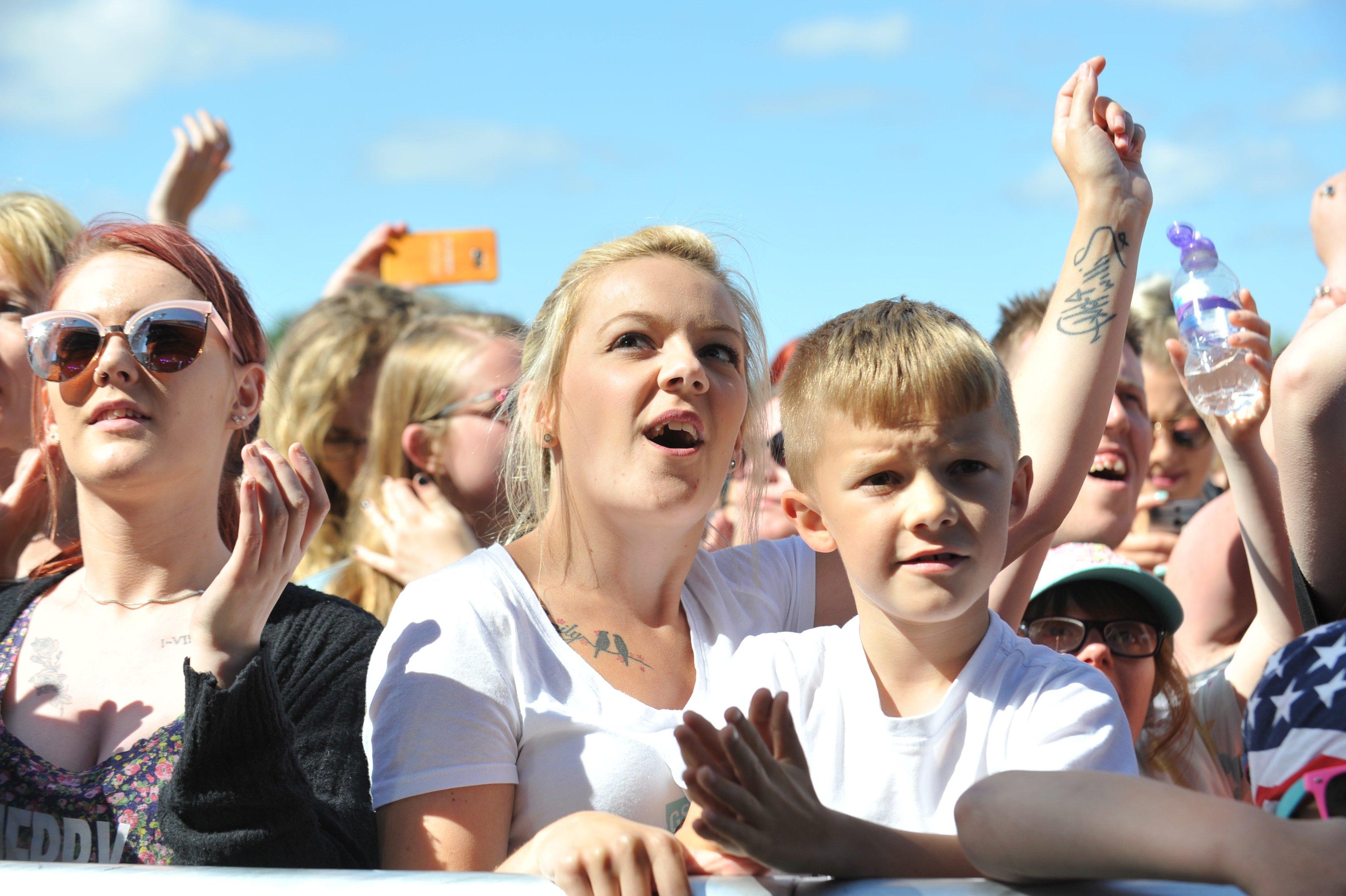 Busted in South Shields! 15 photos from the day you packed into Bents ...
