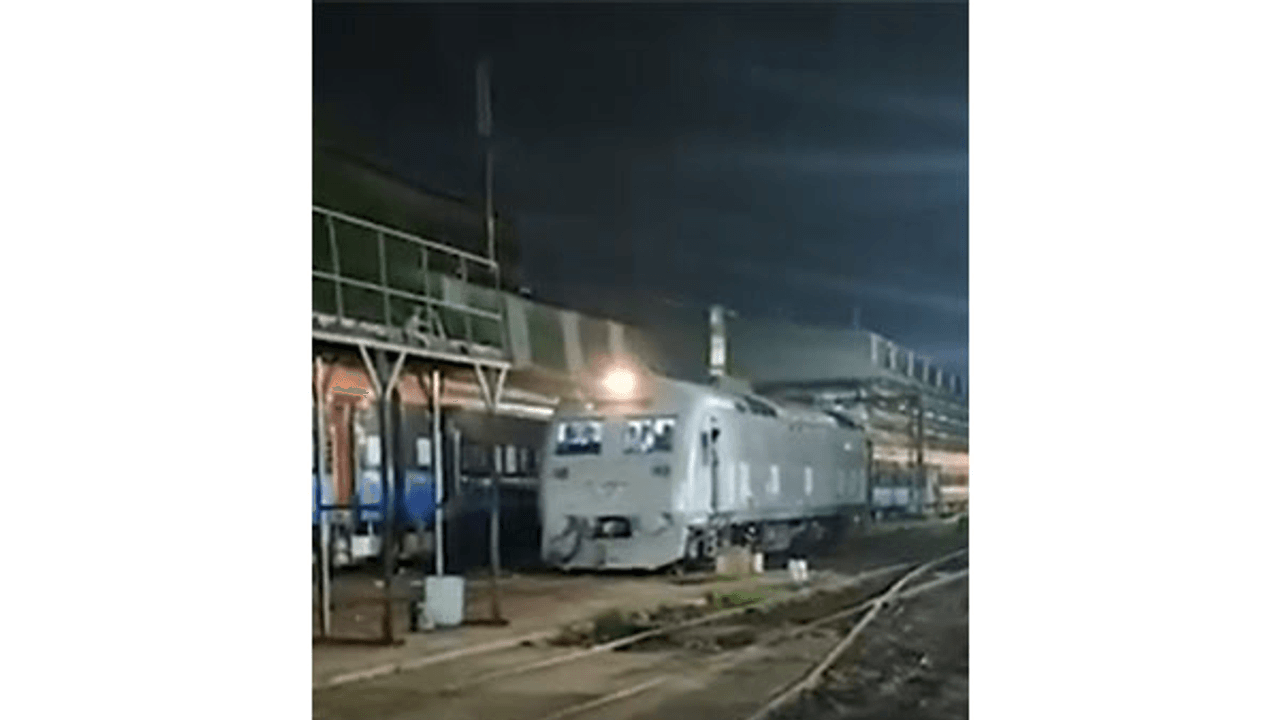 India's First Hydrogen-Powered Train Coach Successfully Tested at ICF ...