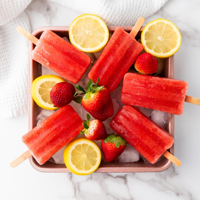 Strawberry Lemon Popsicles