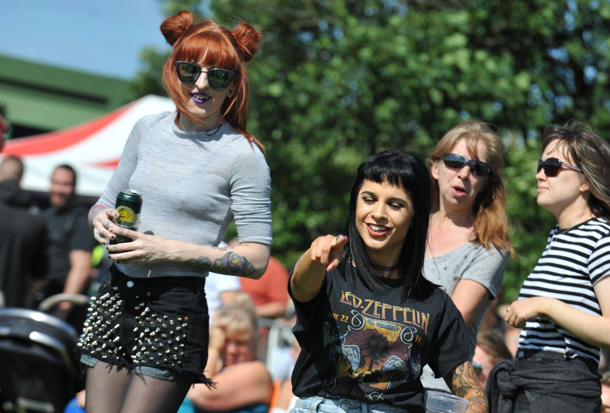 Busted in South Shields! 15 photos from the day you packed into Bents ...