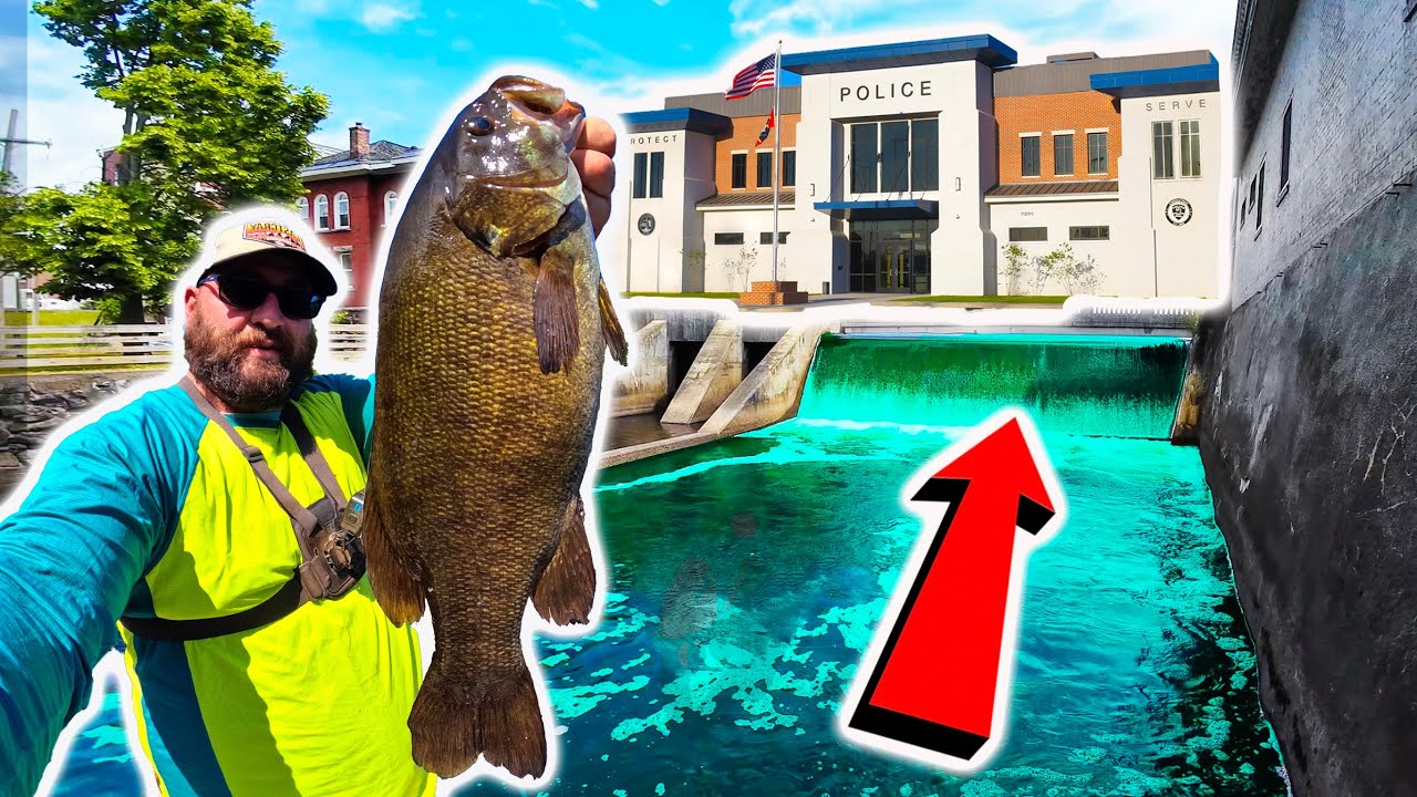 Fishing below the Police Station (This Felt Illegal 😂)