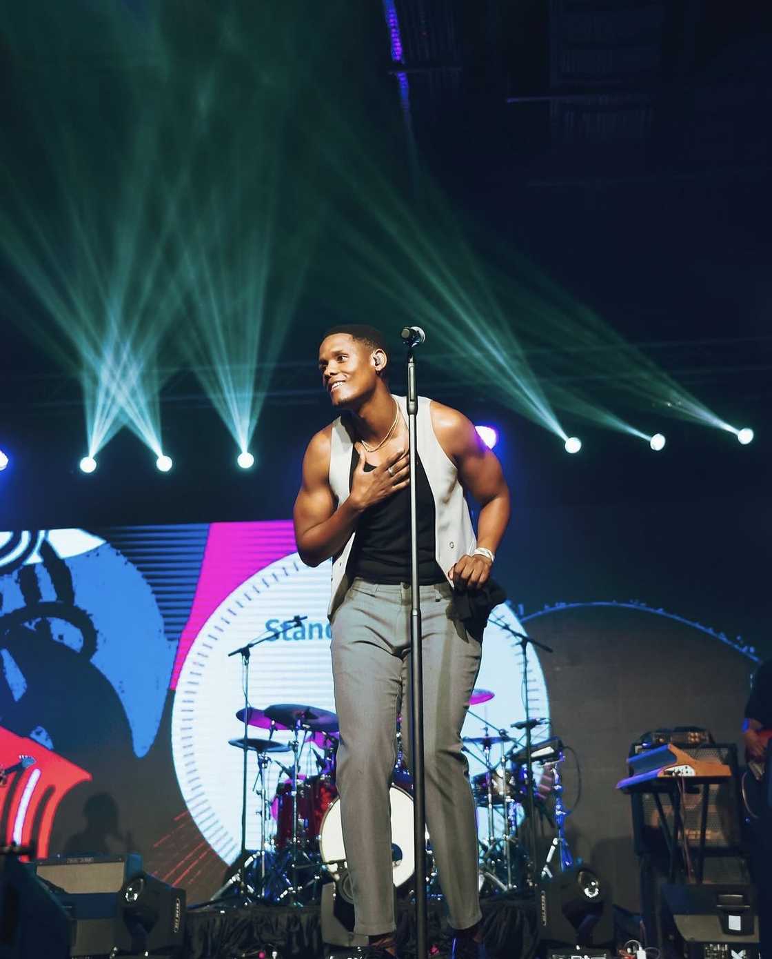 Read Samthing Soweto's shady response to one of his fans