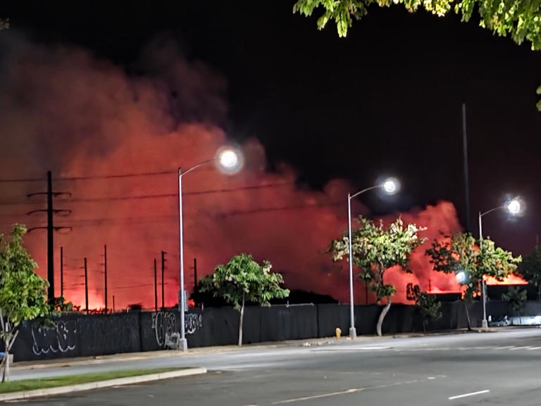 Kapolei wildfire 95% contained, 20 acres burned