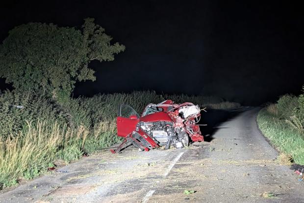 Police attend shocking crash on country road outside Buckingham