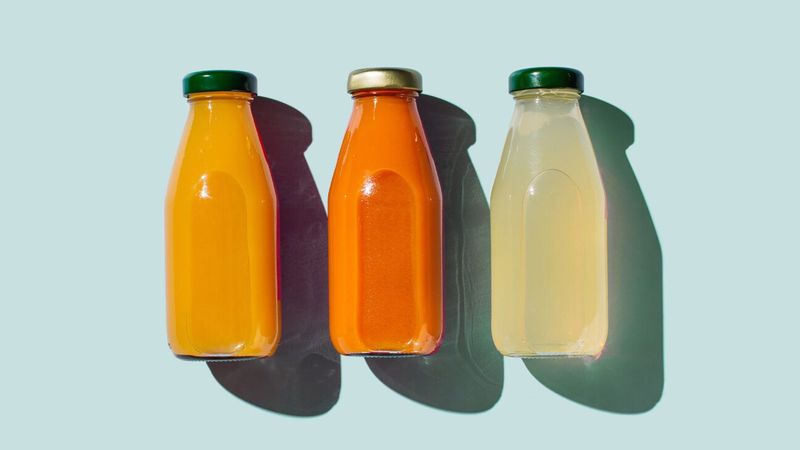 9 Worst Drinks For Belly Fat And 5 That Help Burn It