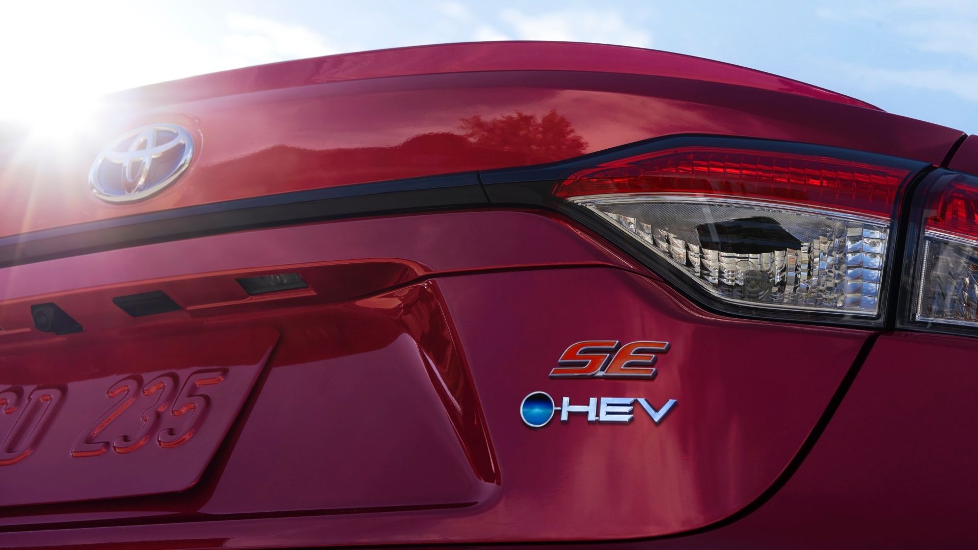Here's how much these popular hybrids save you on gas