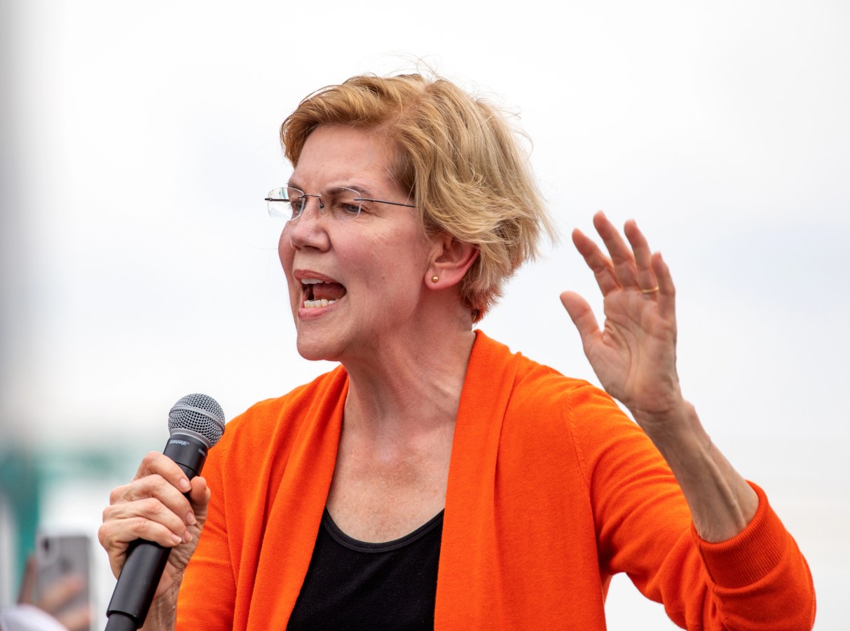 Warren Slams Trump Over Student Loan Interest Restart for 8 Million ...