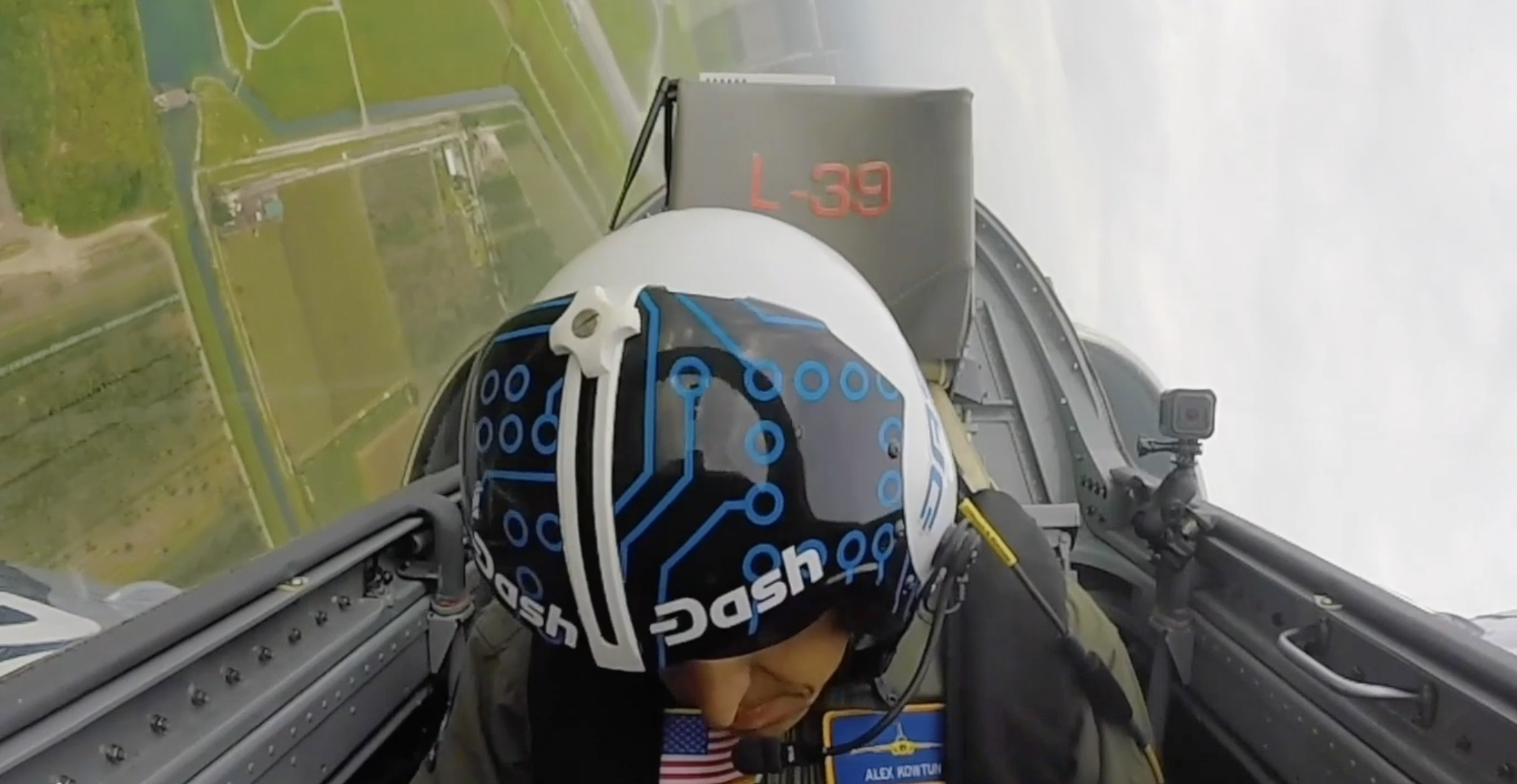 Terrifying Moment Jet Pilot Almost Passes Out Mid-Flight