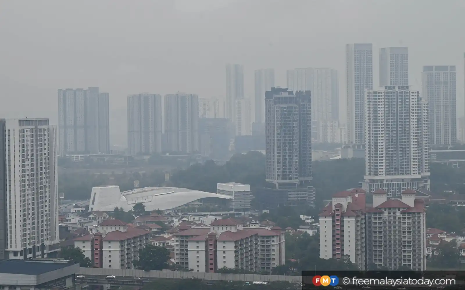 Haze lowers air quality to unhealthy levels in 3 areas