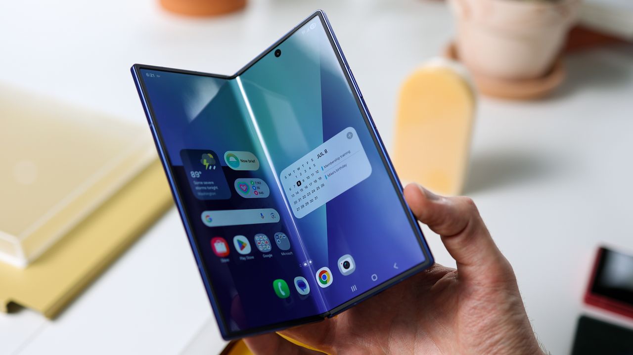 This is why I've become certain that foldables are the future for ...