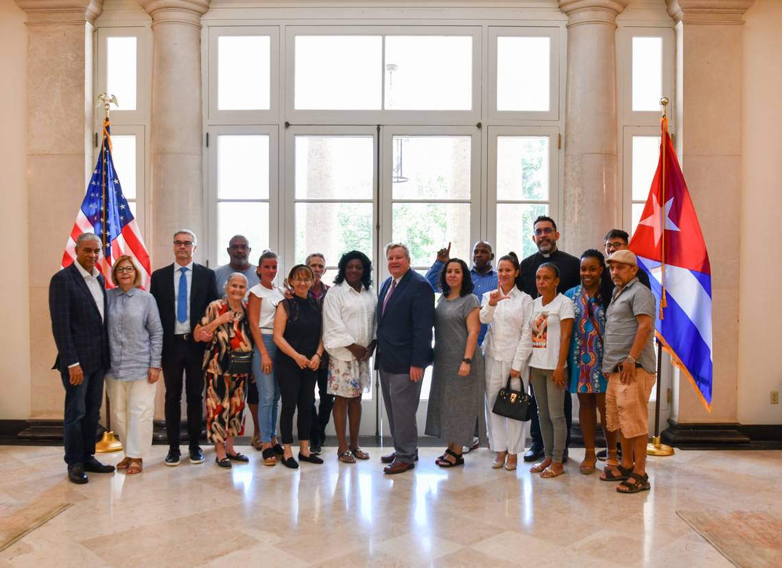 Dictators win as Trump cuts aid to human rights groups in Cuba ...