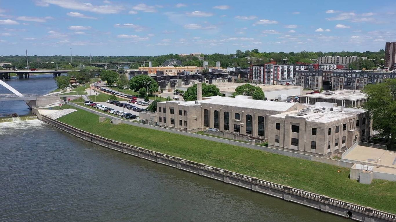 Two of Des Moines' most iconic riverfront buildings are about to go vacant