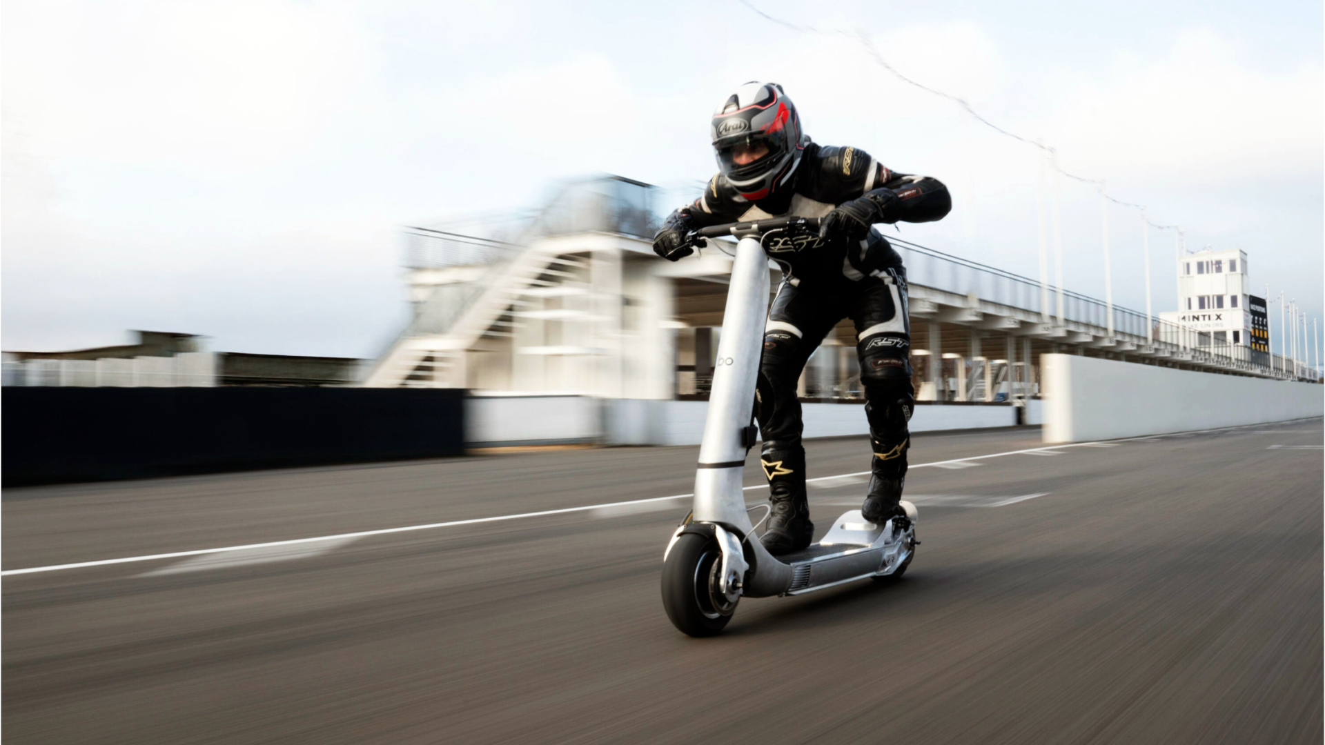 Designs Unveilved For The £23k British E-Scooter That Can Hit 100mph ...