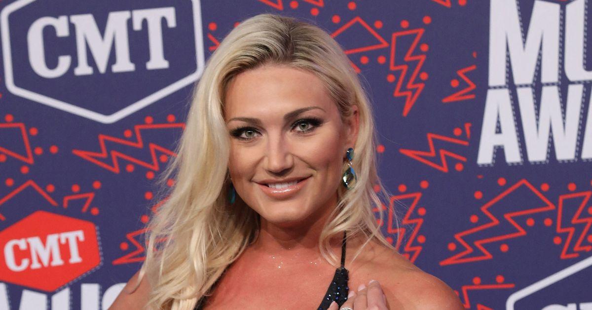 Inside Hulk Hogan's Family Life: Everything to Know About His Wife ...